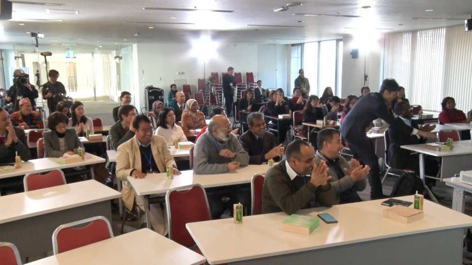 WBS（ワールドビジネスサテライト） 3月11日 リアルタイム配信 WBS 米アカデミー賞でダブル受賞！ゴジラ“視覚効果”の裏側｜テレビ東京｜見逃し無料配信はTVer！人気の動画見放題