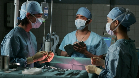 Dr.コトー診療所 2003年放送 #1 美しい南の島から、心温まる感動の物語｜ドラマ｜見逃し無料配信はTVer！人気の動画見放題